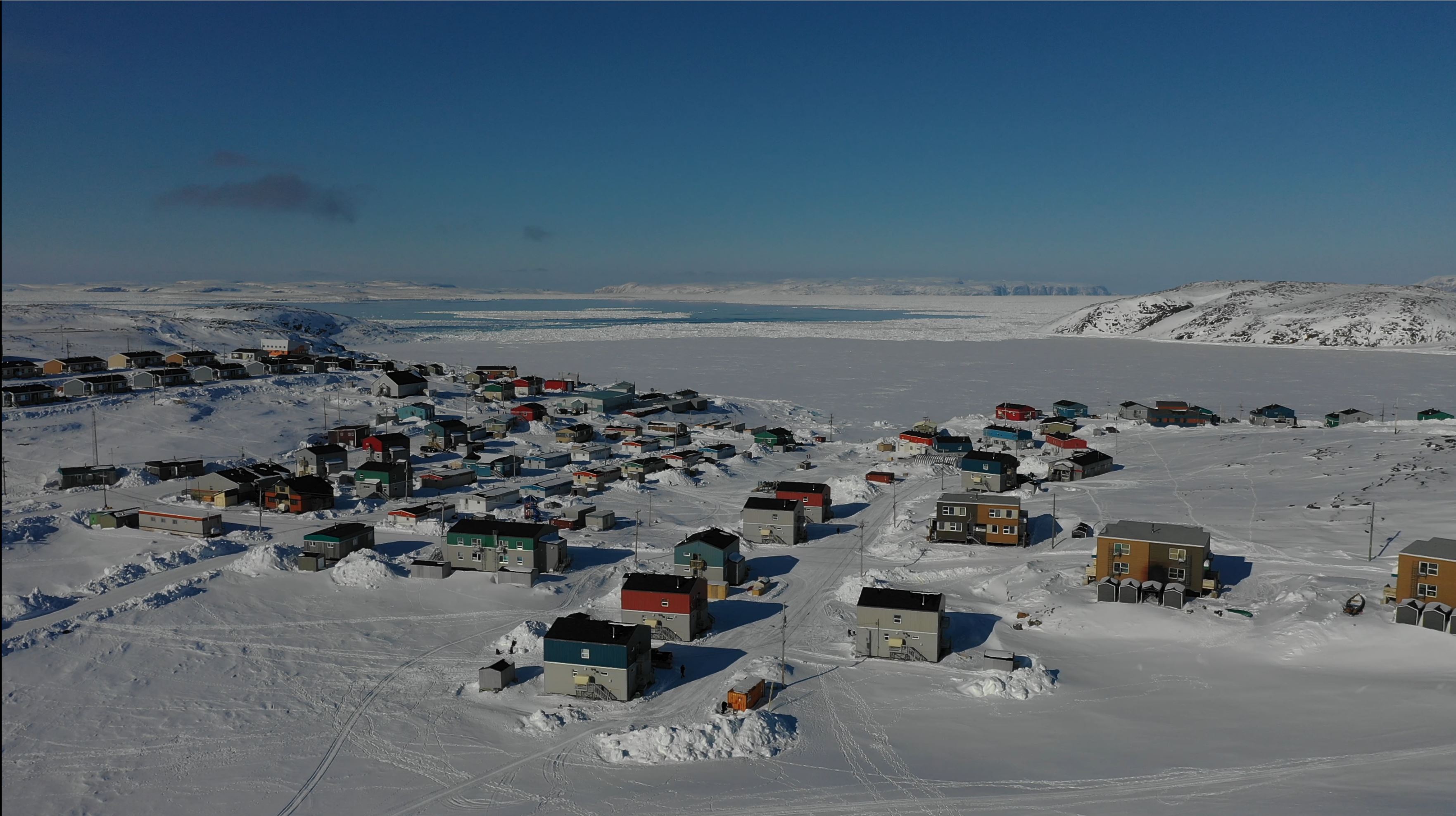 Ivujivik - One Board Family